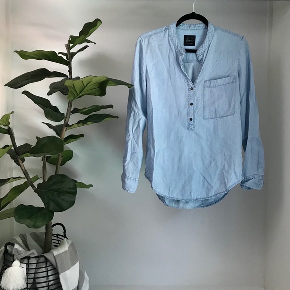 JACHS Girlfriend | Tops | Jachs Girlfriend New York Denim Top Sz S ...